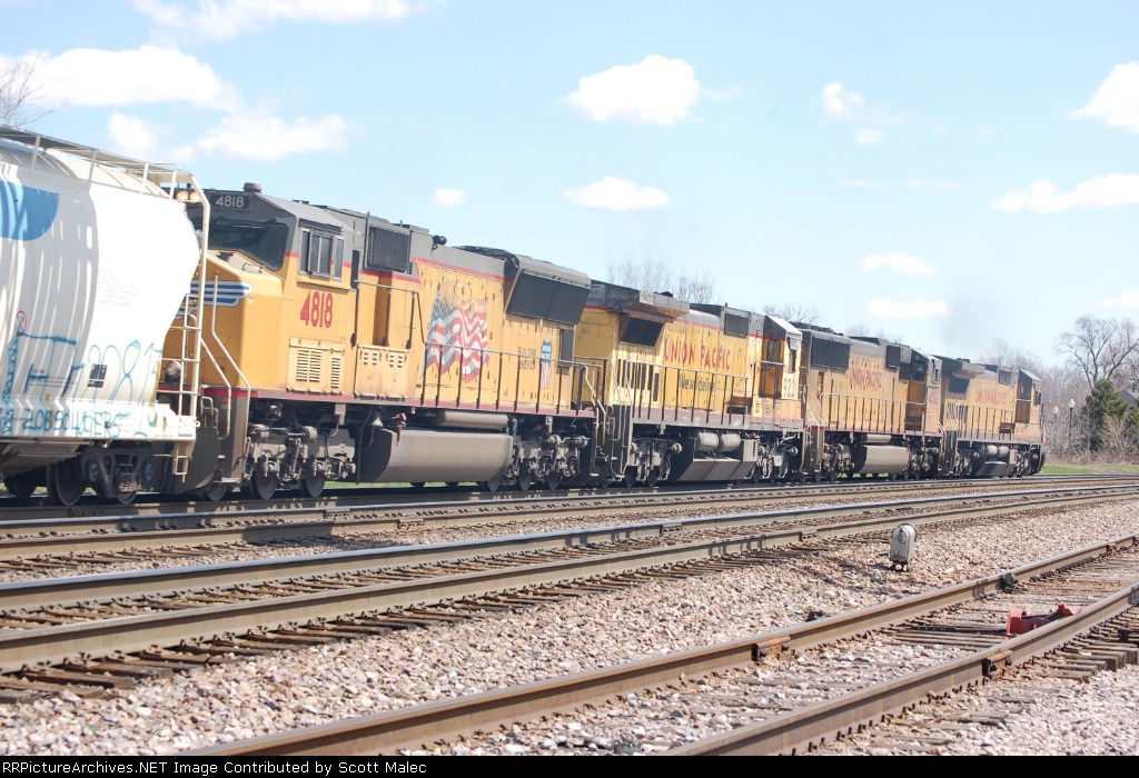 UP 9092, 4302, 9221 & 4818